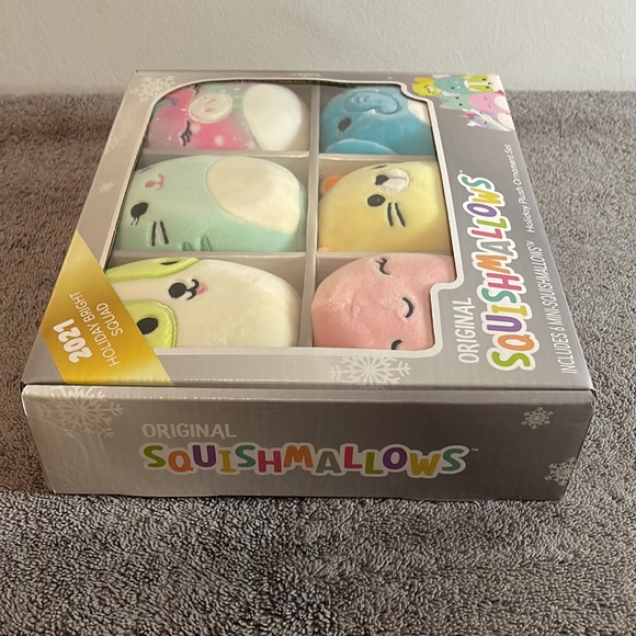 Kellytoy | Toys | Squishmallows Set Of 6 Mini 22 Holiday Bright Squad ...